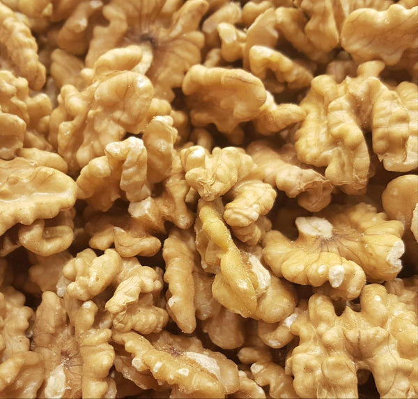 PREMIUM RAW WALNUTS HALVES 24 OZ Jumbo Jar – Its Delish